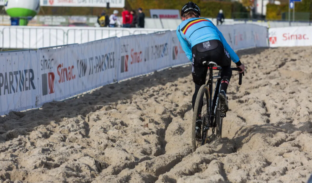 Simac sponsort UCI Cyclo-cross World Cup